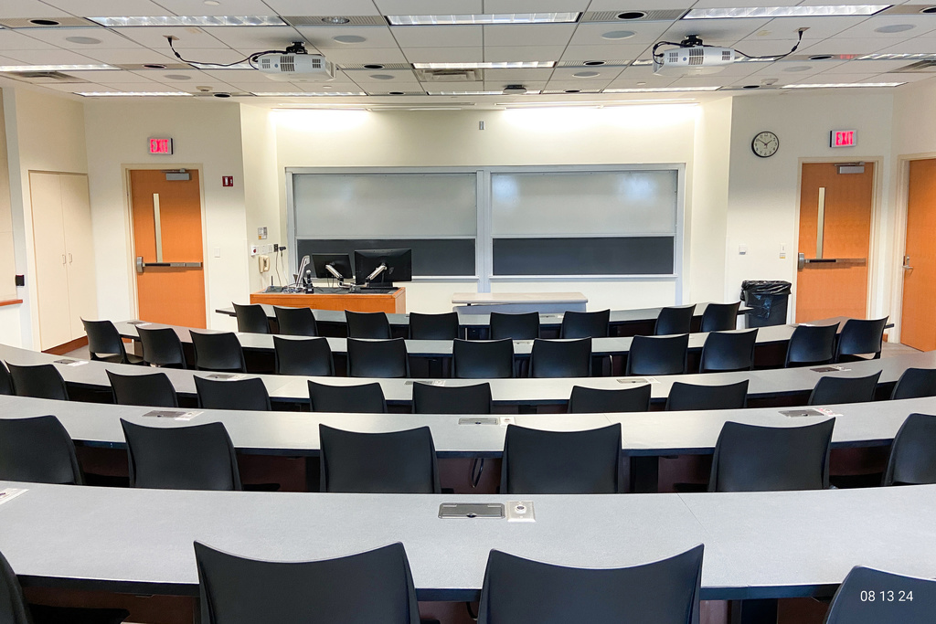 Seamans Center 2217 | University Classrooms - The University of Iowa