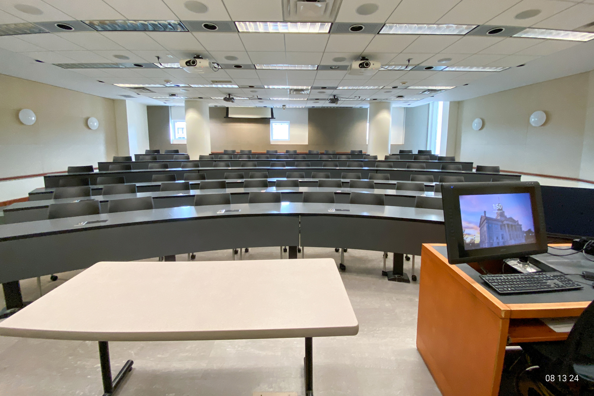 Seamans Center 2217 | University Classrooms - The University of Iowa