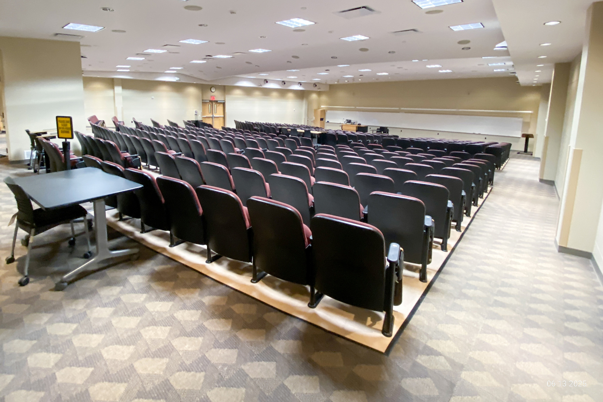 Pomerantz Center C20 | University Classrooms - The University of Iowa