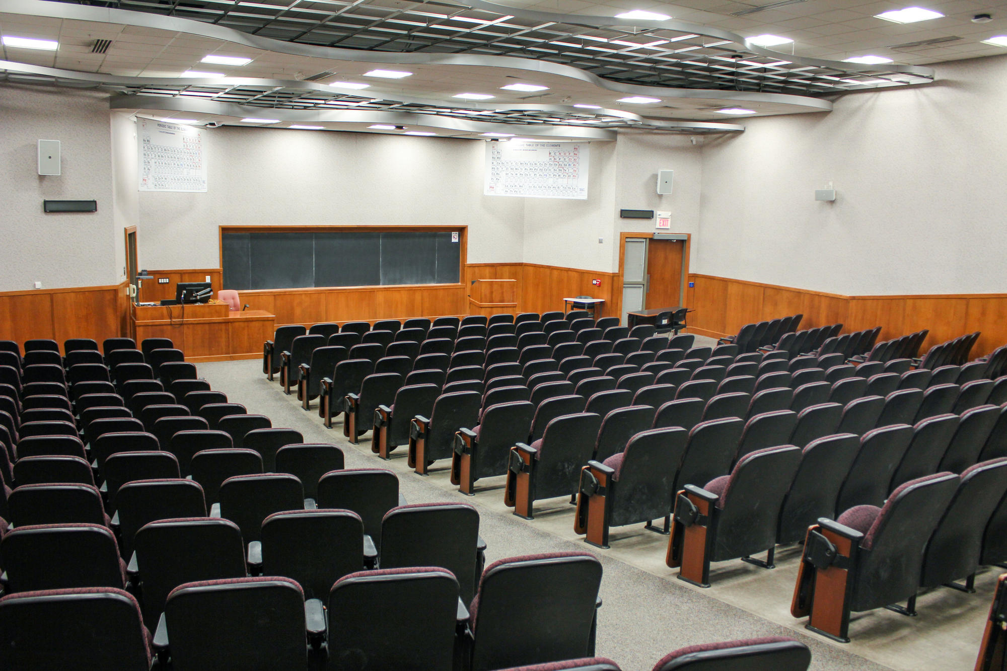 Phillips Hall 100 | University Classrooms - The University of Iowa