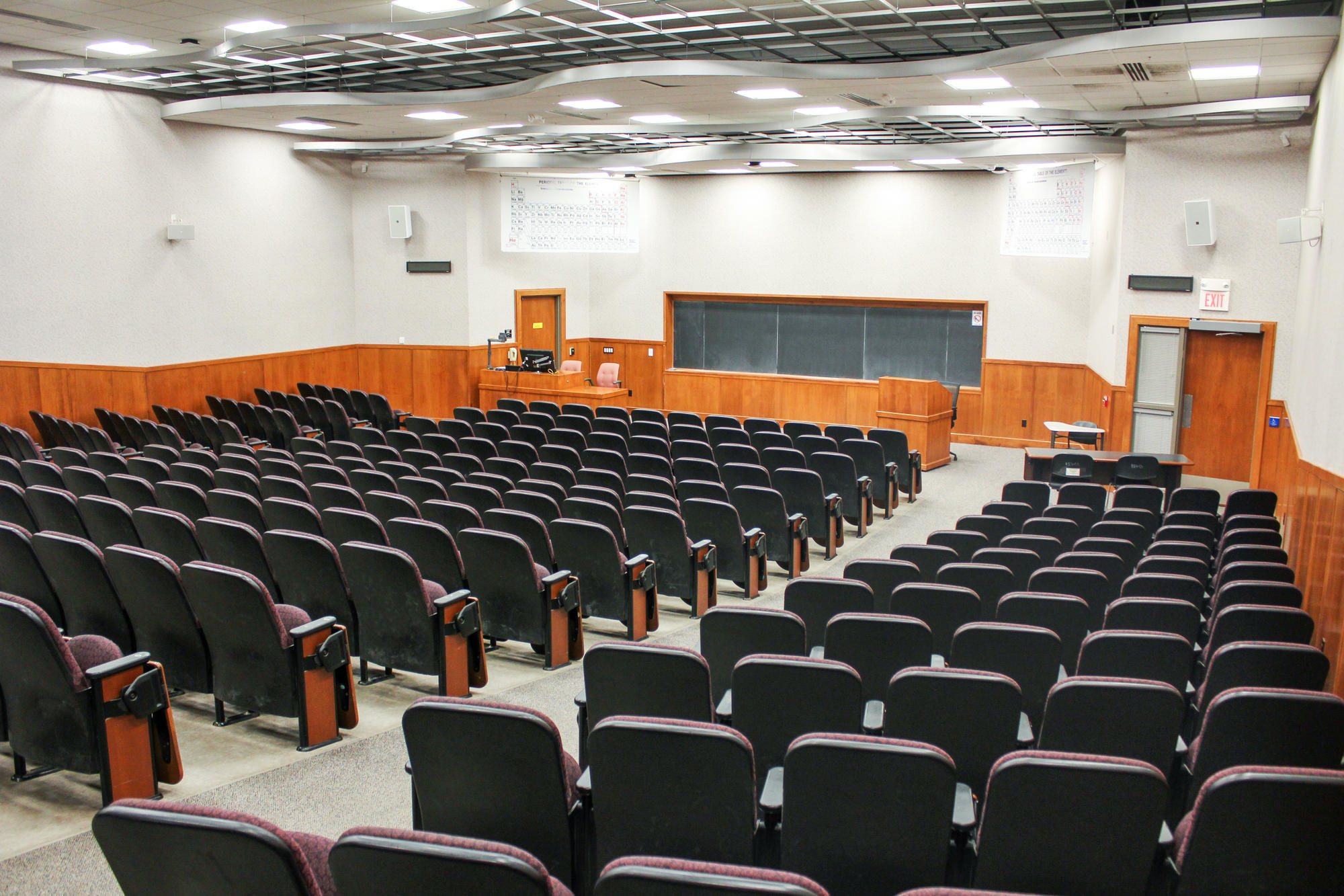 Phillips Hall 100 | University Classrooms - The University of Iowa